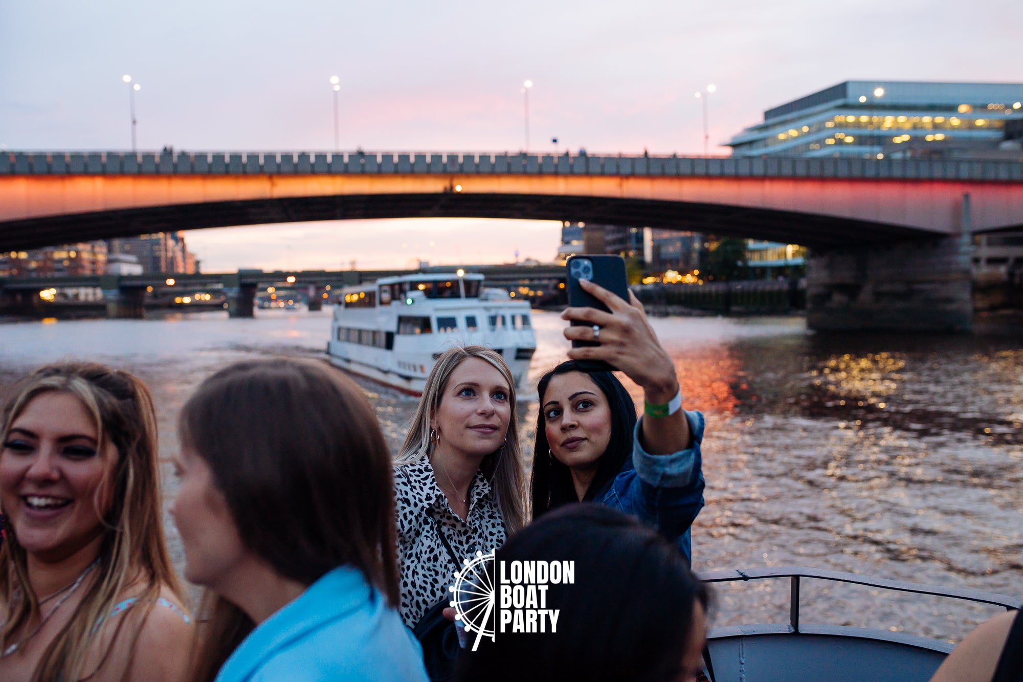 London Boat Party | Famous River Thames Landmarks – London Boat Parties